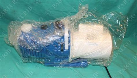 Ulvac G 100d Oil Sealed Rotary Vane Vacuum Pump 120lmin New