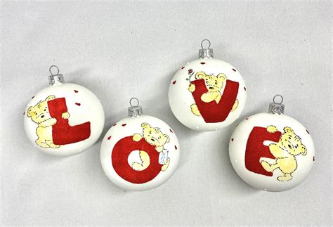 Набір іграшок на ялинку зі скла з малюнком ручної роботи Love 80 мм 4 шт 7888856 • Краща ціна