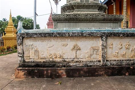 វត្តប្រាបច្ចាមិត្ត ហៅវត្តក្តុល ក្រុងបាត់ដំបង ត្រូវបានកសាងឡើងនៅស វ ទី១៩ ក្នុងឆ្នាំ ១៨៣០