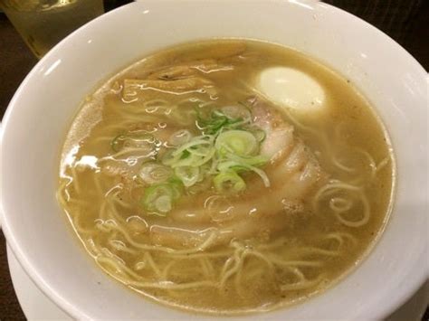 なるとや 中区 栄 謎の予備校講師 ー pomesさん