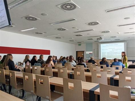 Делегација Филозофског факултета Универзитета у Бањалуци у саставу др Славиша Јењић др Драженко