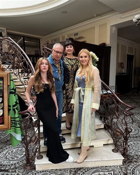 Анна Тато з Днем народження 💫 Ти моя гордість моя найбільша опора Я з дитинства рівняюся