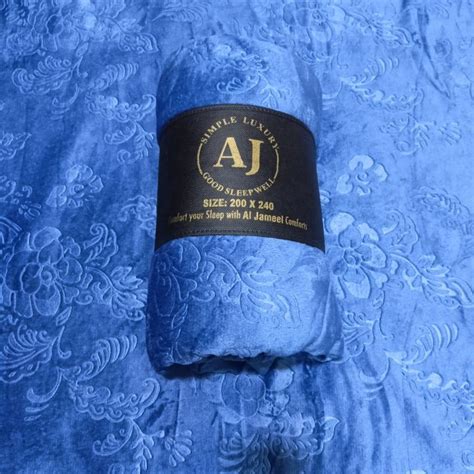 Luxuty Sotf Embosed Blanket In Colour And Double Bed Darazpk