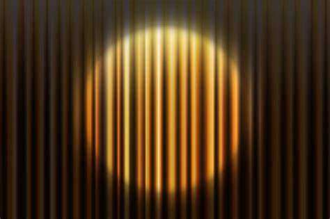 무대에 둥근 스포트라이트가 있는 사실적인 황금 커튼 배경 벡터 일러스트 레이 션은 극장 공연 예술 콘서트 또는 영화 수상 식에