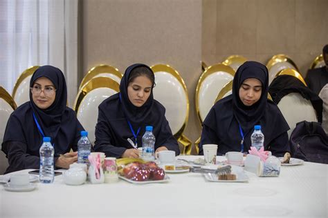 تارنمای سازمان فرهنگ و ارتباطات اسلامی کارگروه‌های بررسی چالش‌های آموزش زبان فارسی در اجلاس