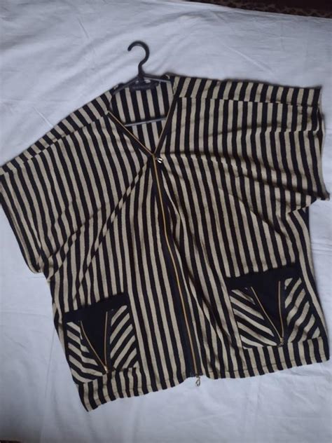 26кардиган 180723 Natalia кардиган кофта накидка пог 70 80 з кишенями золотий люрекс на змійці у