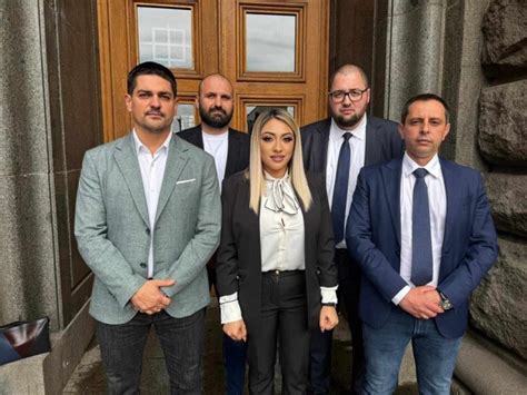 Руди Гела и Роксана са братовчеди Ko4 Bg