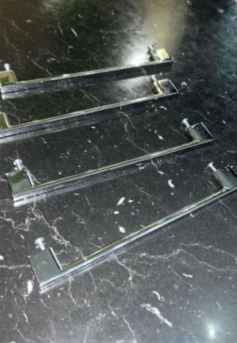 Дръжки за кухненски шкафове гр Търговище Запад 1 • Olx Bg