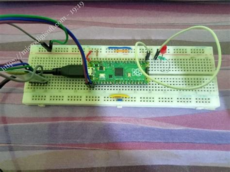 Hc 05 Bluetooth With Raspberry Pi Pico Using Micropython