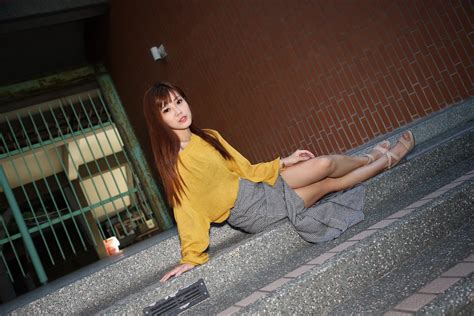 Stra Enfoto Seidenf E Nr Das Taiwanesische Beinmodell Katies