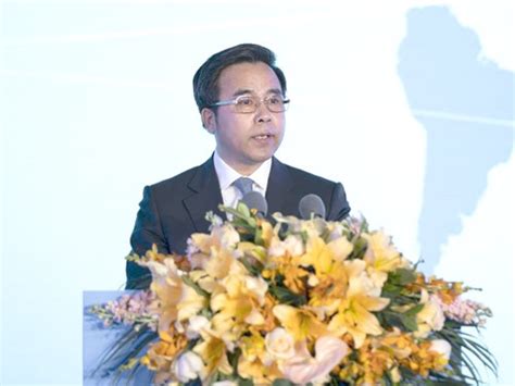 中国银行董事长刘连舸出席国际跨国公司领袖特别圆桌会议