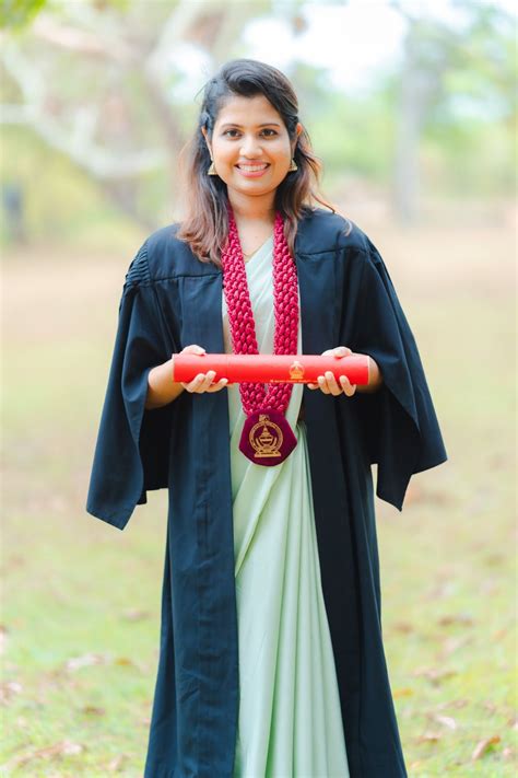 Thisuri De Silva On Linkedin Officially Graduated Bsc Degree In Applied Sciences Bio Science