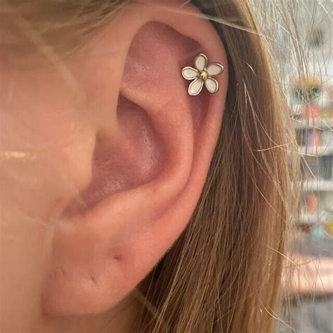 Cartilage Piercing Flower