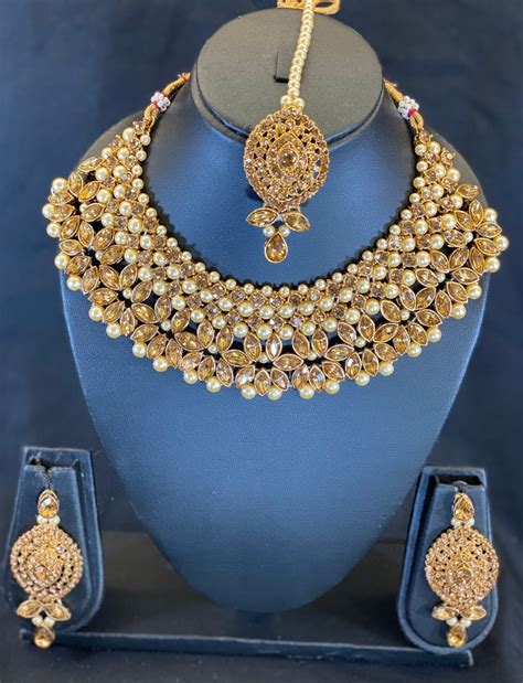 Halskette Set Indischer Asiatischer Schmuck Mit Ohrringen Und Tikka
