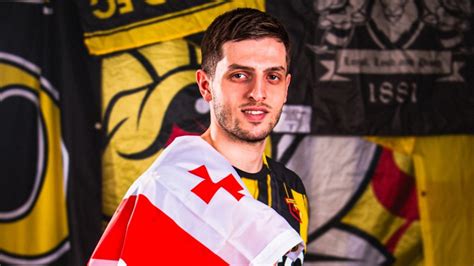 ოფიციალურად უოტფორდმა გიორგი ჩაკვეტაძე გამოისყიდა