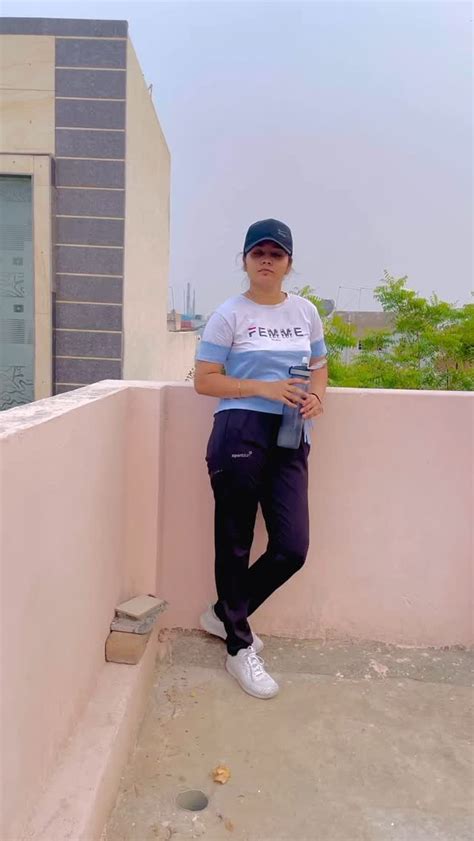 Video Posted By 🌟neharana🌟 Neharana