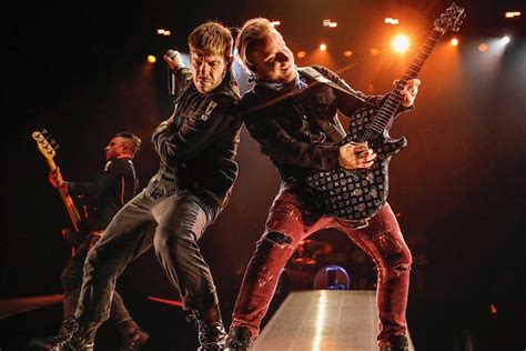 Shinedown Guitarist Zach Myers