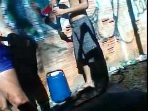 Novinha Tirando A Roupa Baile Funk Youtube