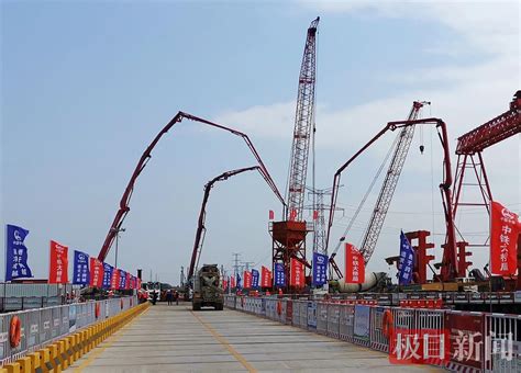 深江铁路又一大桥首桩浇筑完成，中铁大桥局承建 极目新闻