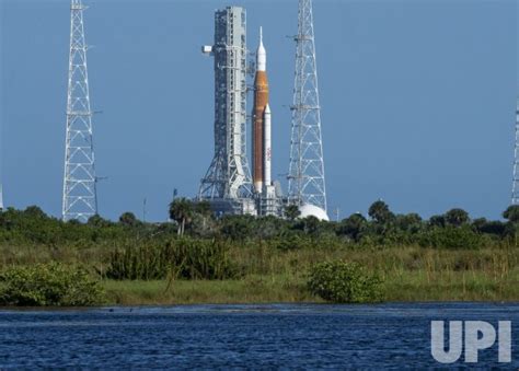 Photo Nasas Artemis 1 On Launch Pad 39b For Saturday Launch