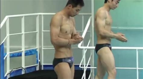 Big Package Chinese Diver Em Inglês