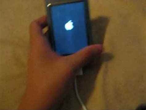 How To Turn Your IPod Touch On And Off IPod MP3 Players WonderHowTo