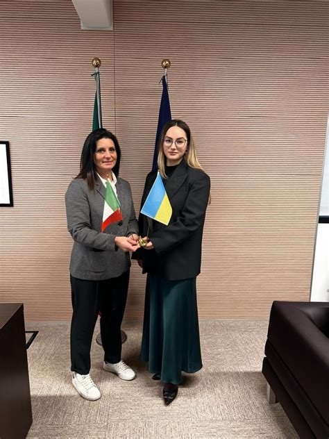 Україна та Італія планують презентувати принципи зеленого відновлення України на Urc2025