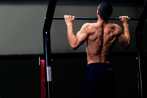 Door Pull Up Bars 101 Usage Types Safety Tips Smart My Health