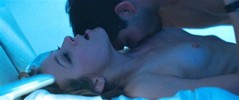 Valerie Bentson Nude Sex Scene In Future Sex Scandalpost