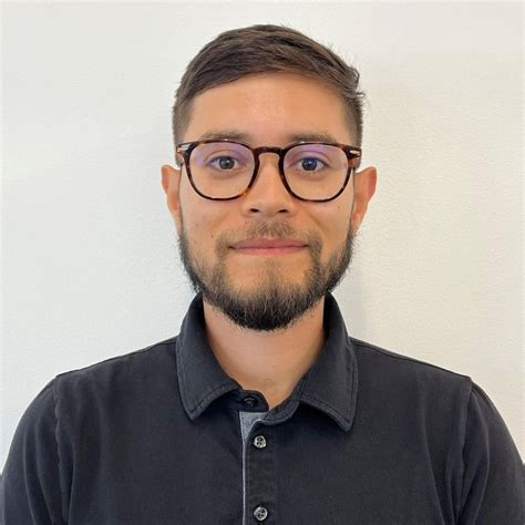 Jesse Hernandez Linkedin