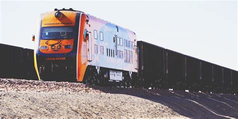 Тавантолгой Зүүнбаян чиглэлийн төмөр замаар 3200 тонн зэсийн баяжмал тээвэрлэв