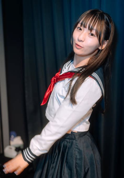Misa Onodera 尾野寺みさ Rasianschoolgirl
