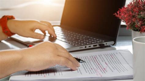 Screenwriting Basics When To And Not To Write Camera Directions Screencraft