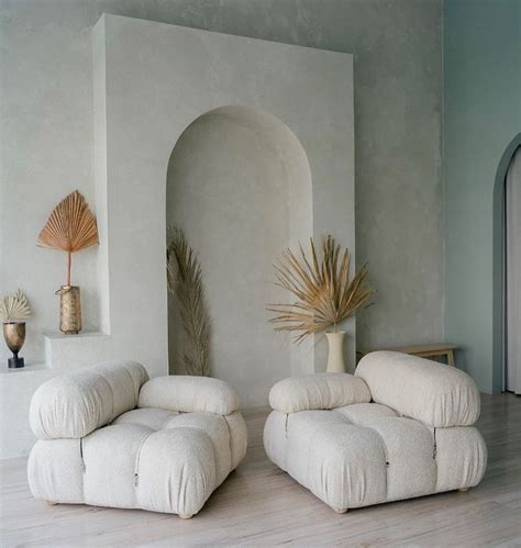 Диван для гостиной