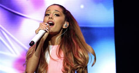 Ariana Grande Was Slammed By Disney And Universal Park Employees For