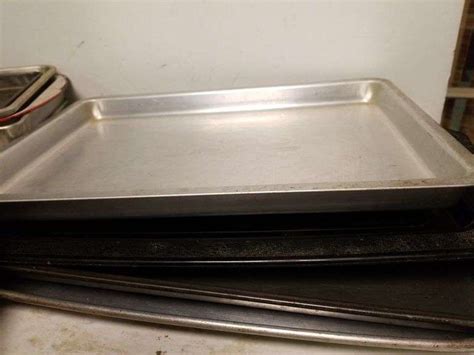 Assorted Baking Pans Trice Auctions