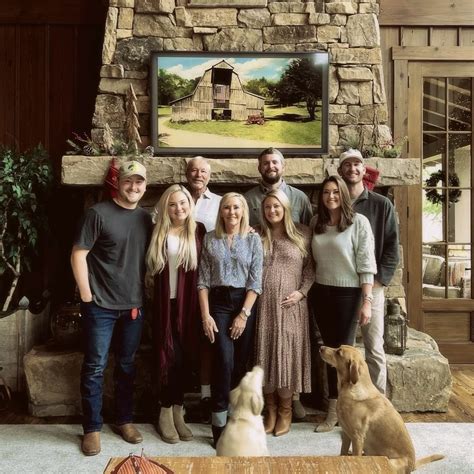 Alan Jackson Fans Call Out Big Difference As Country Music Star Shares