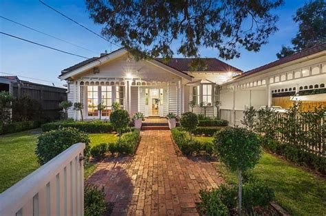 White House With Brick Walkway
