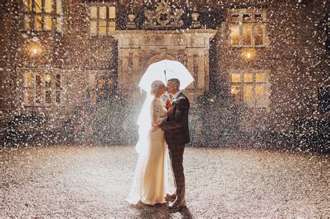 Rain During Wedding 60 Photos