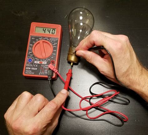 Can I Test A Light Bulb With Multimeter