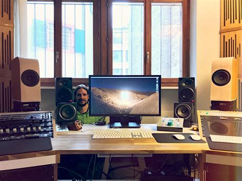 Studio Assistant Amadeus Paulussen