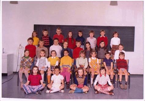 Photo De Classe Ce2 1974 1975 De 1975 Ecole Fontaine Epinette