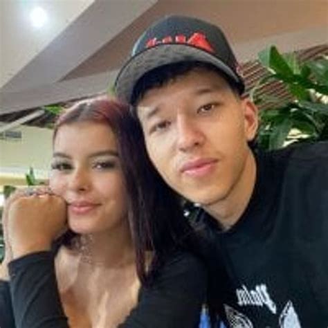 Scarlet N Nolan Cam Girl Free Live Sex Show By Scarlet N Nolan At