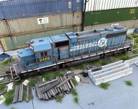 Ho Scale Weathered Athearn Rtr Conrail Sd 38 Patched For The Csx Etsy