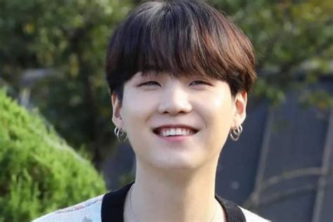 Suga De Bts Da Positivo A Prueba De Coronavirus Tras Vacacionar En