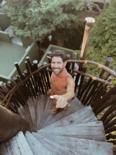 Post [760009767577059328] Tumbex