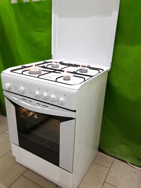 Газова плита INDESIT 60см біла емаль духовка газова з Німеччини б/у ...