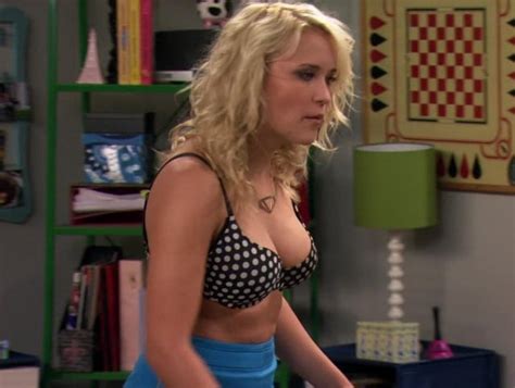 Emily Osment Body Measurements Height Weight Bra Size Emily Osment