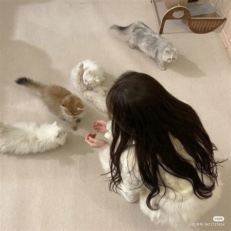 ปักพินโดย Honey ใน Lara เพื่อนซี้ สาวเกาหลี การออกแบบตัวละคร