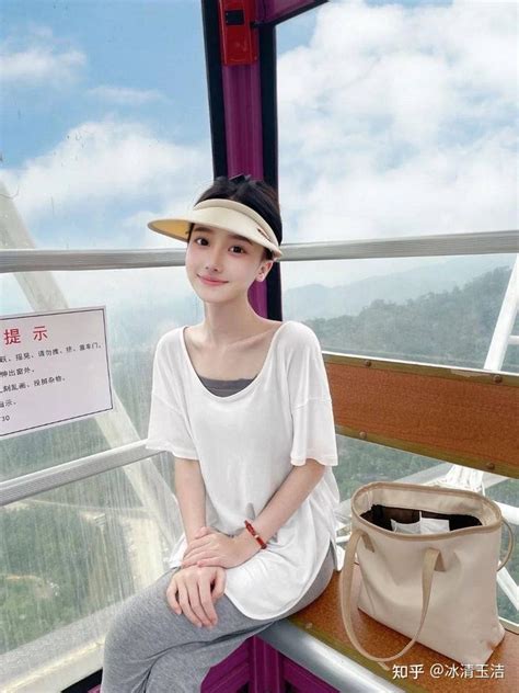 李佳琦这次陷入麻烦，大家的言论都出奇地一边倒，他究竟触及到了哪些敏感点？ 知乎